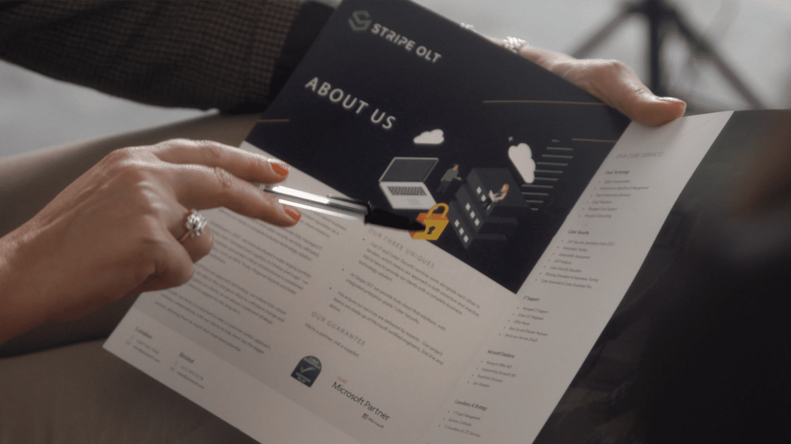 Microsoft 365 Licensing & Solutions Matrix • Stripe OLT